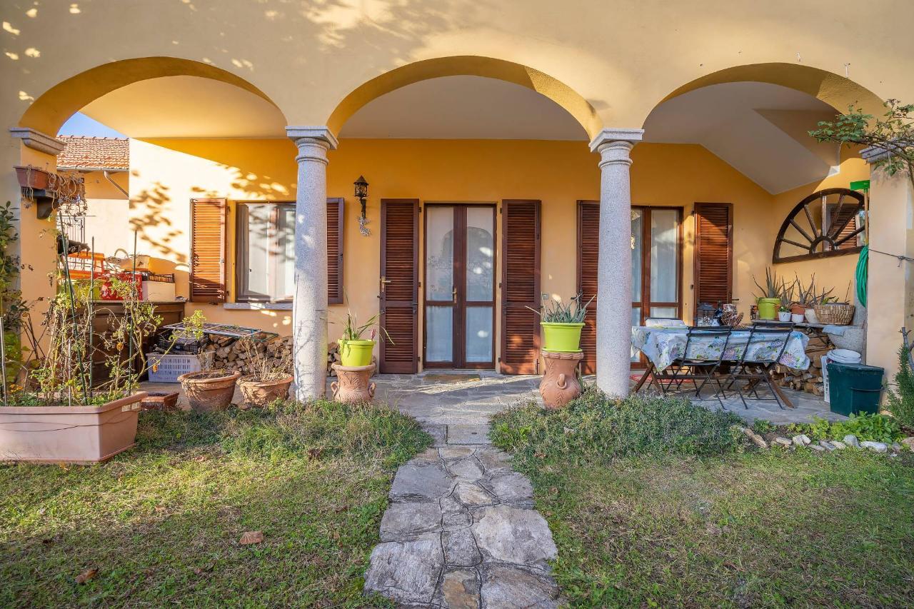 Appartamento in vendita a Armeno
