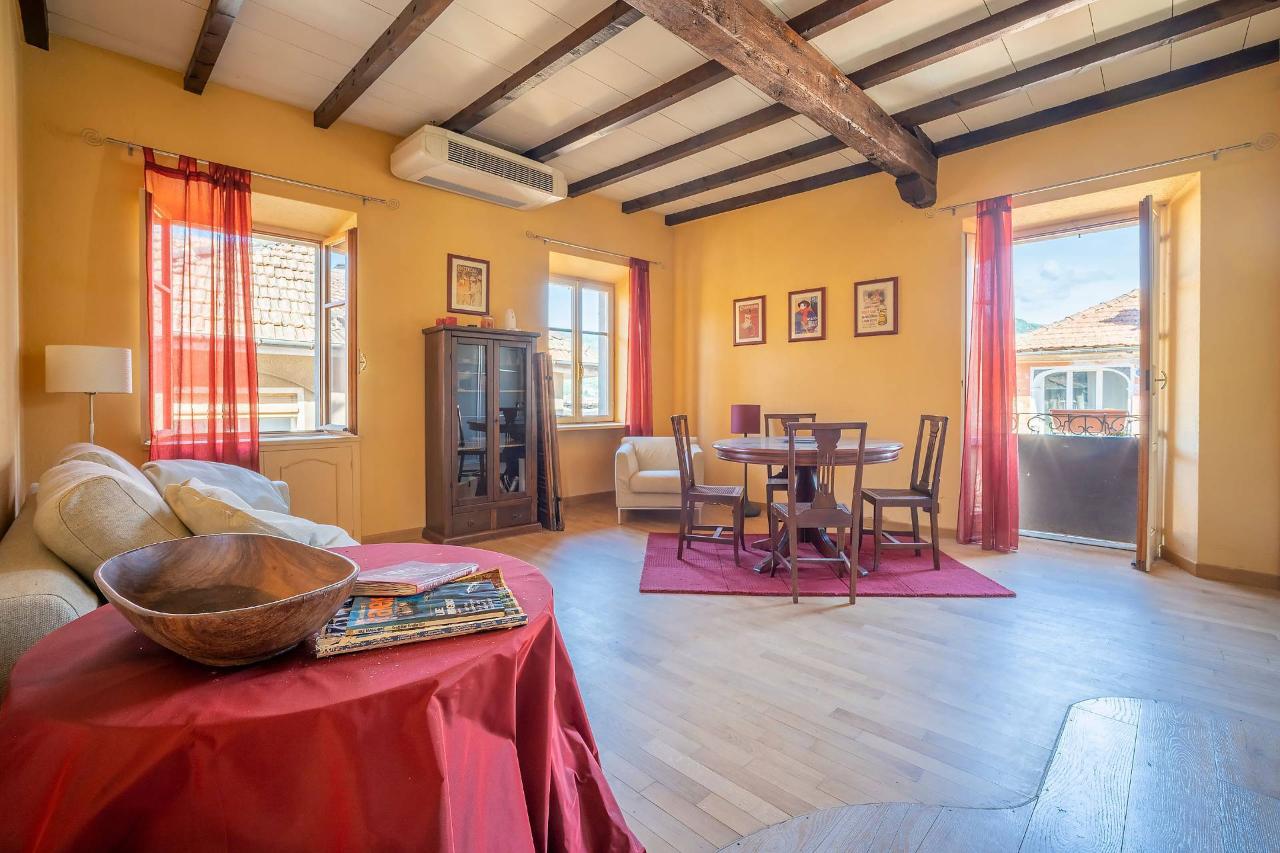 Appartamento in vendita a Orta San Giulio