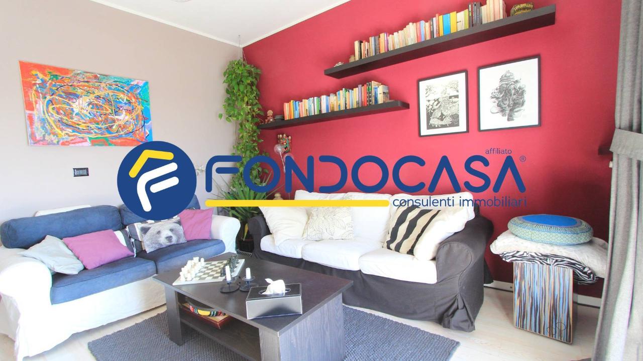 Appartamento in vendita a Lomagna