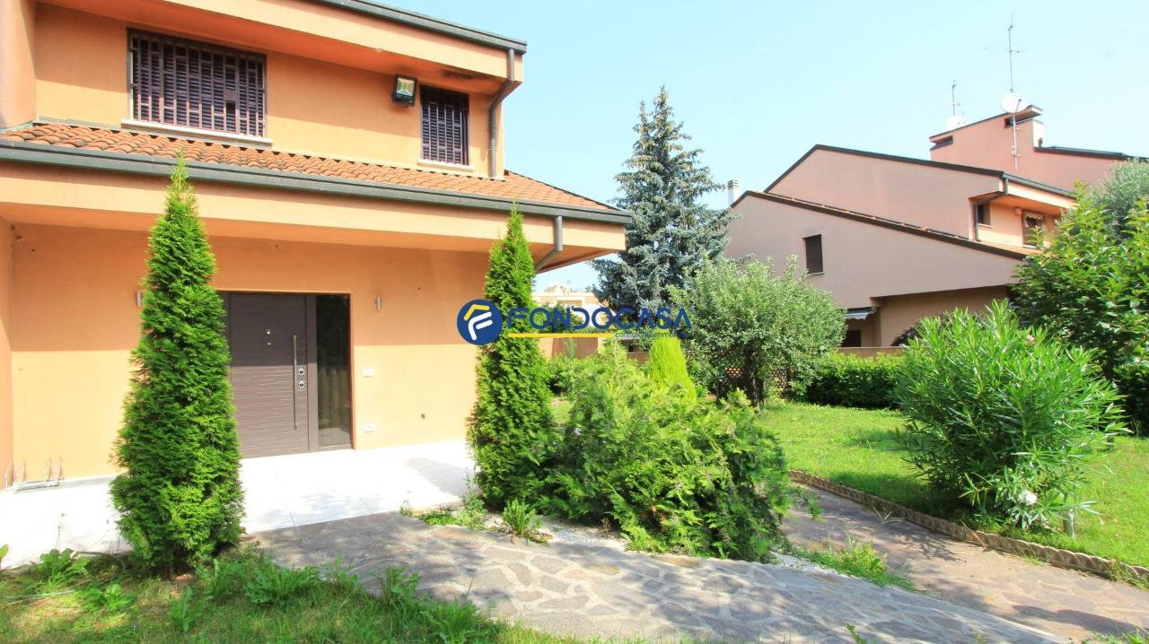 Villa in vendita a Vimercate