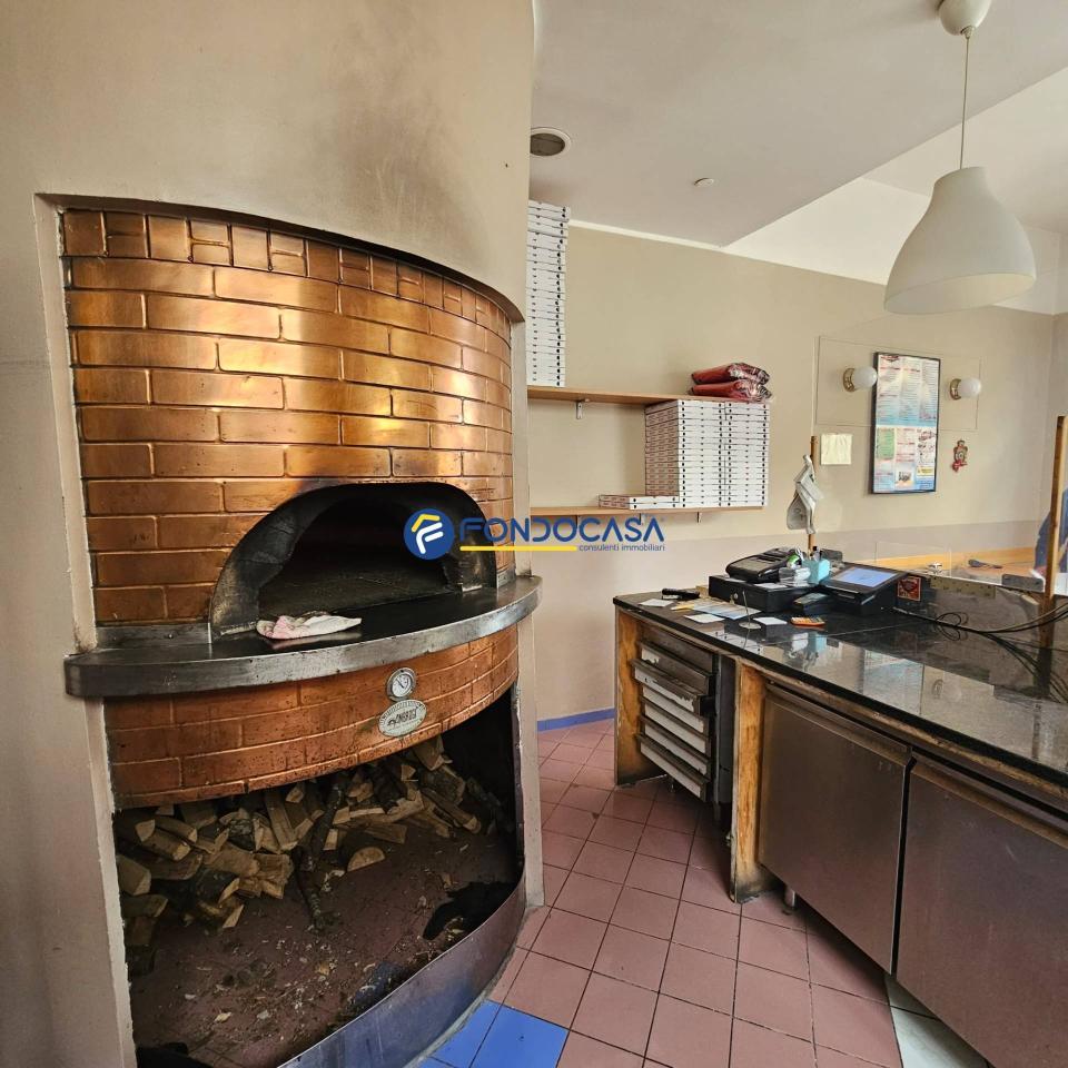 Ristorante in vendita a Lomagna