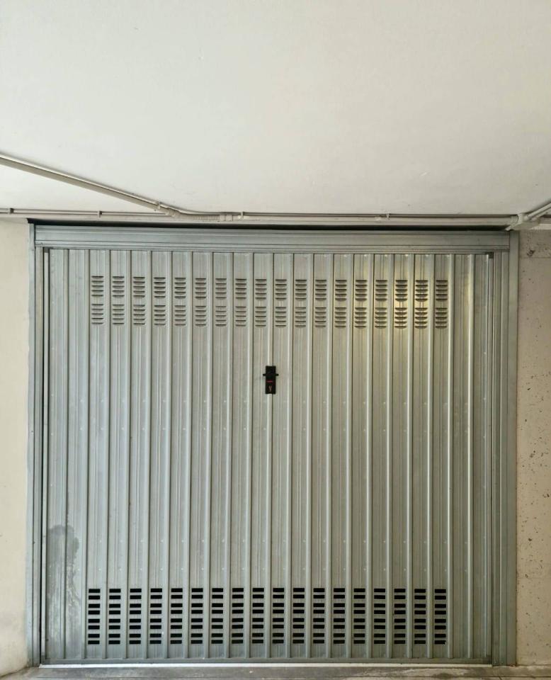 Box in vendita a Cologno Monzese