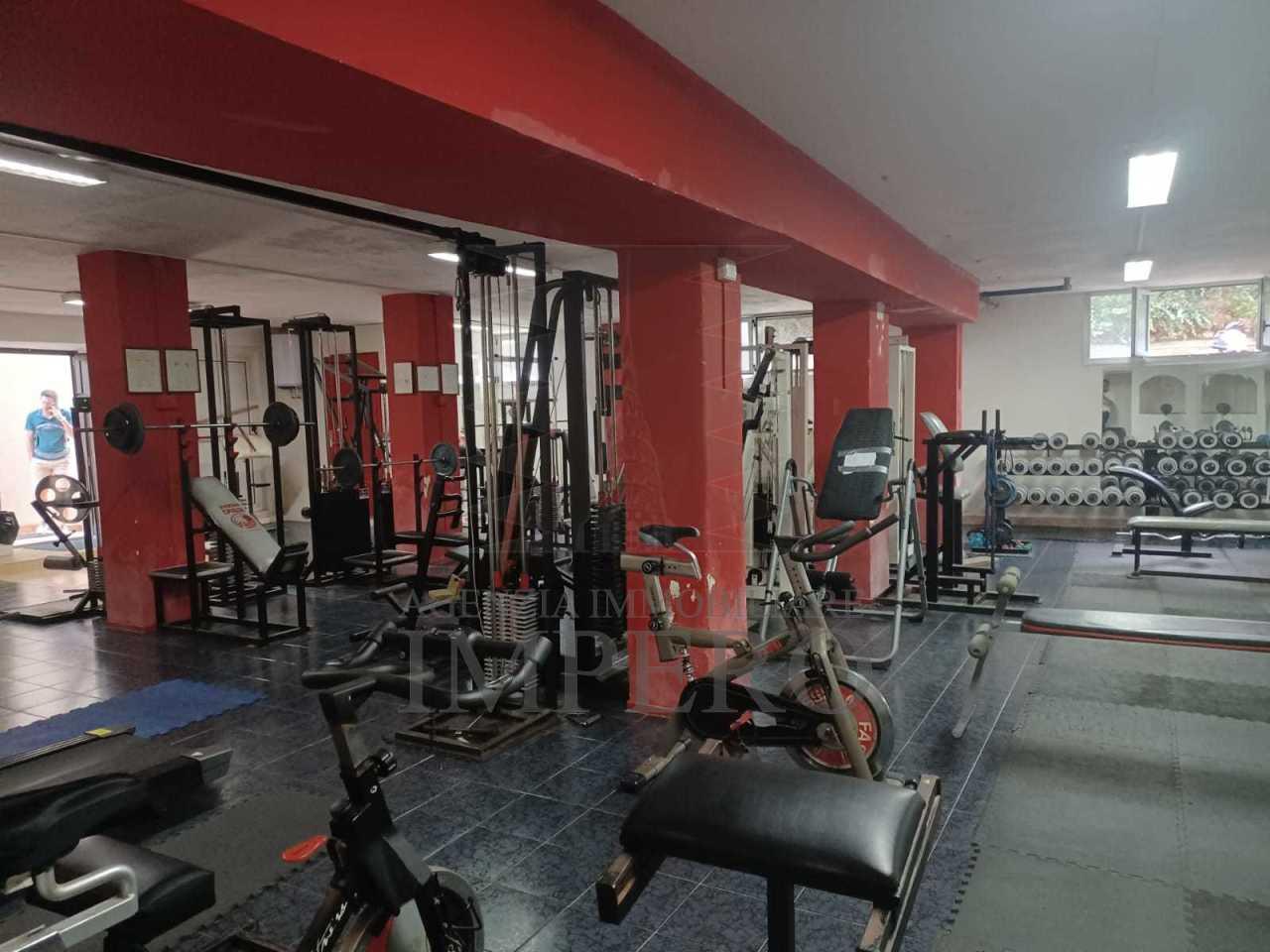 Palestra in vendita a Vallecrosia