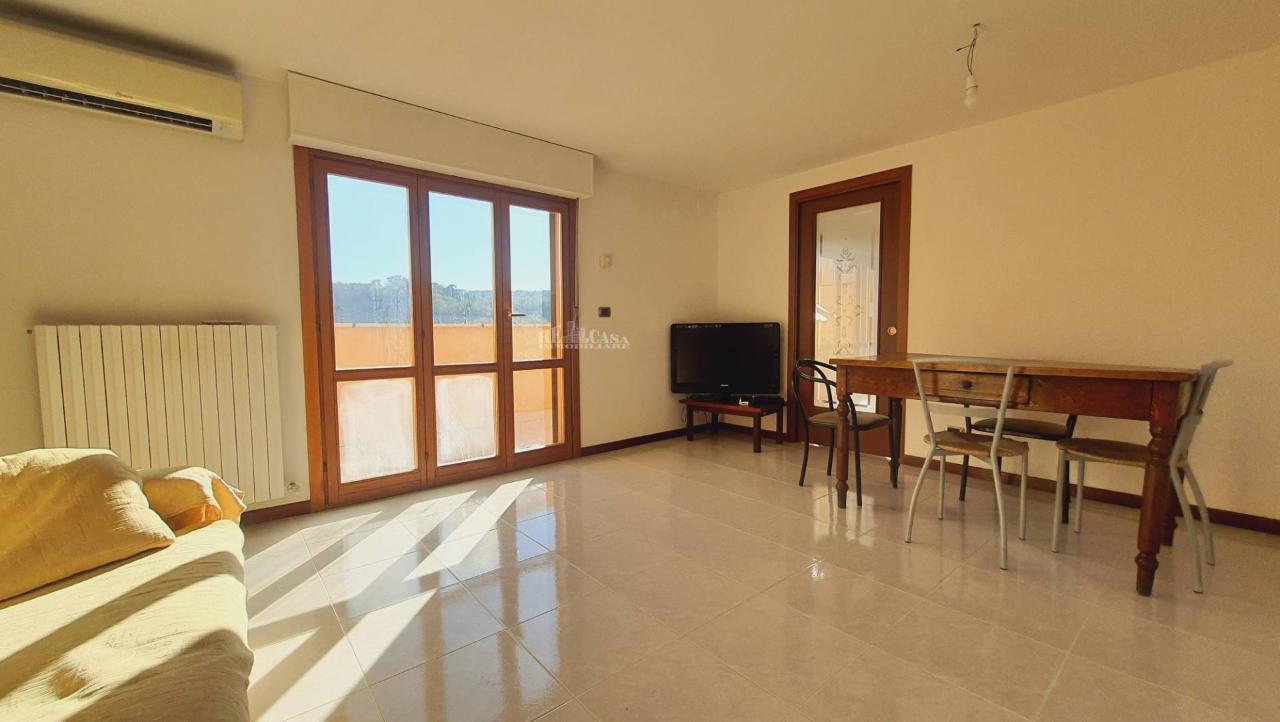 Appartamento in vendita a Folignano
