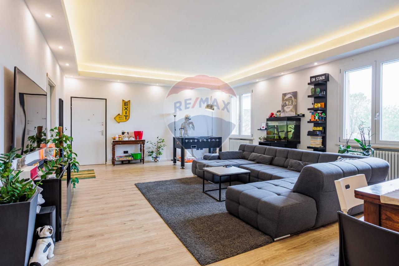 Casa indipendente in vendita a Collecchio