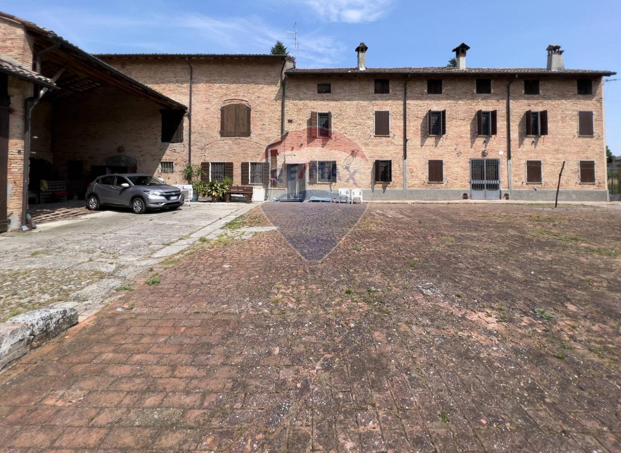 Rustico in vendita a Colorno