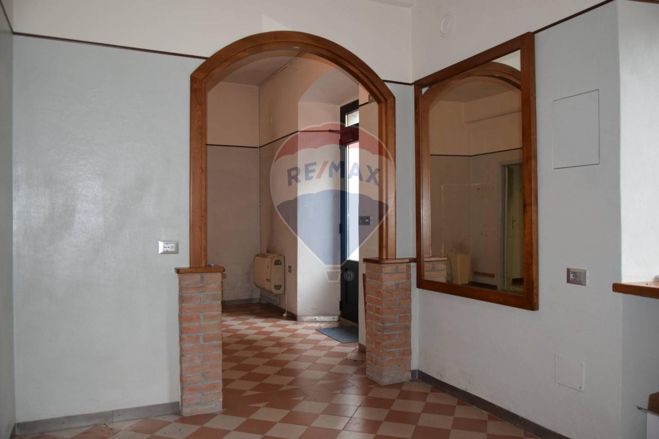 Appartamento in vendita a Tornolo