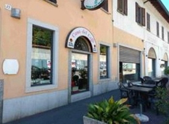 Negozio in vendita a Meda