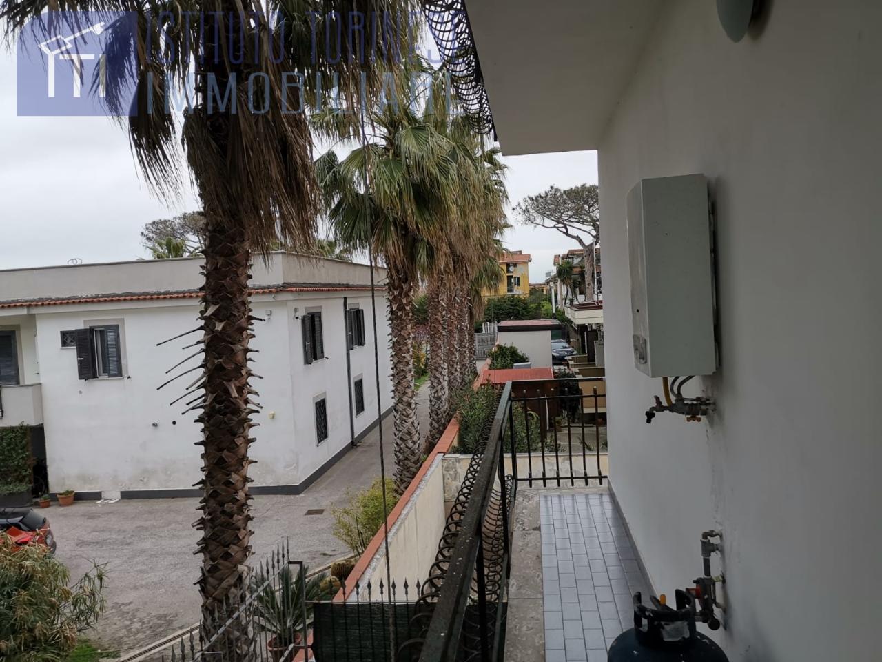 Appartamento in vendita a Giugliano In Campania