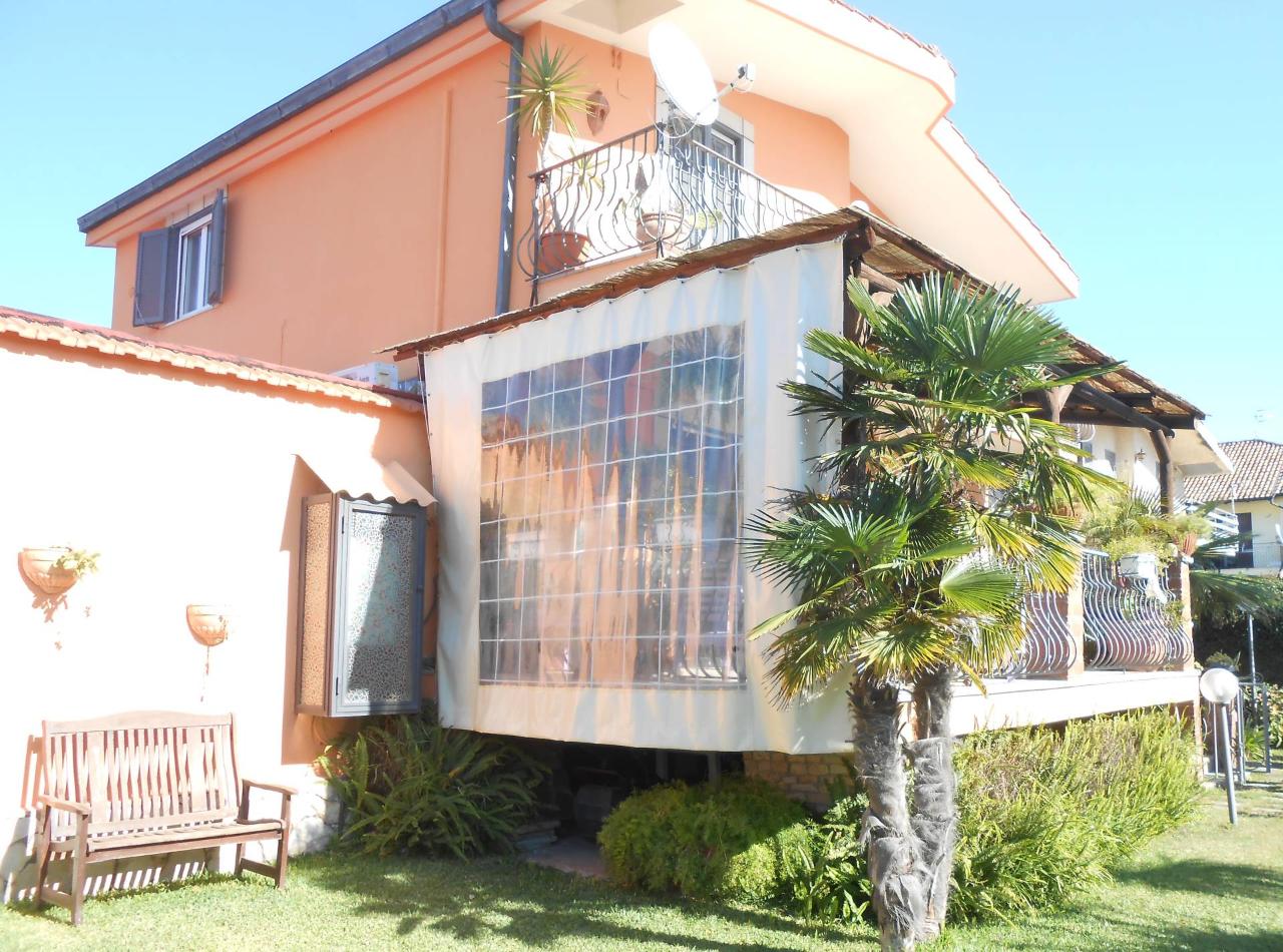 Villa in vendita a Giugliano In Campania
