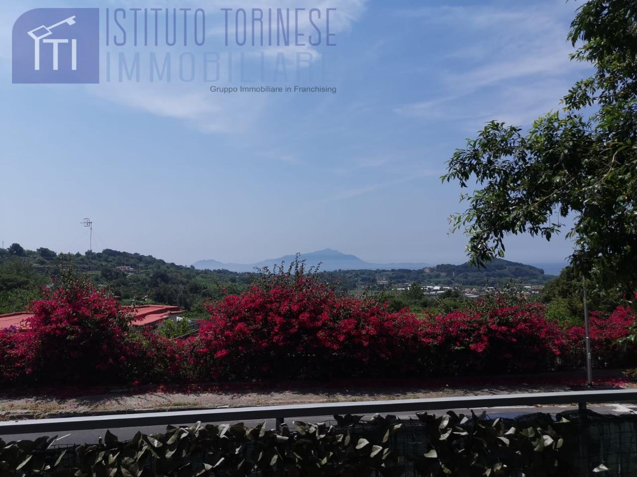 Villa in vendita a Pozzuoli