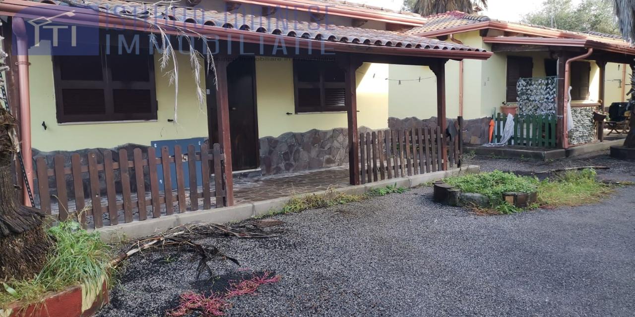 Casa indipendente in vendita a Giugliano In Campania