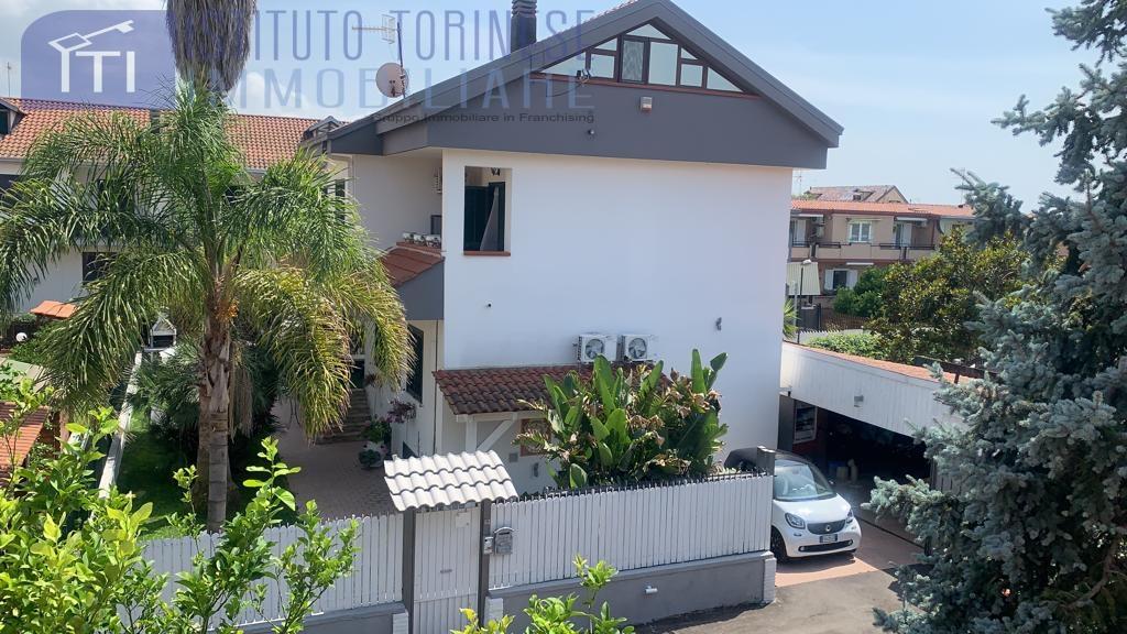 Villa in vendita a Giugliano In Campania