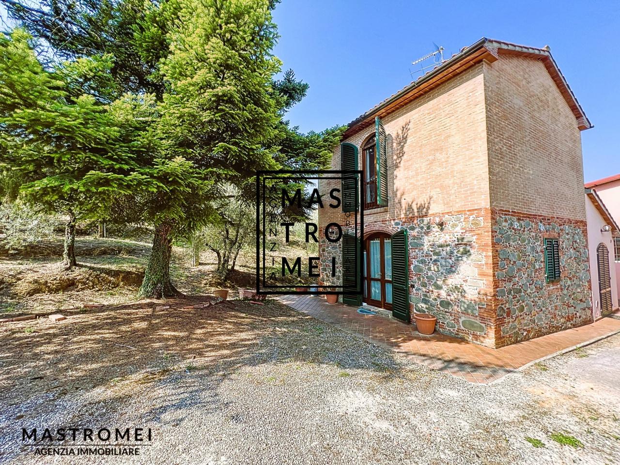 Cascina in vendita a Montecarlo