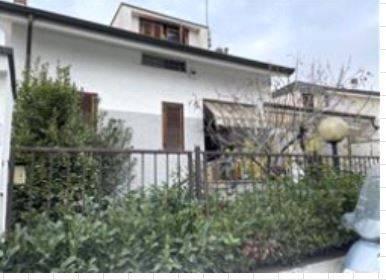 Villa a schiera in vendita a Brugherio