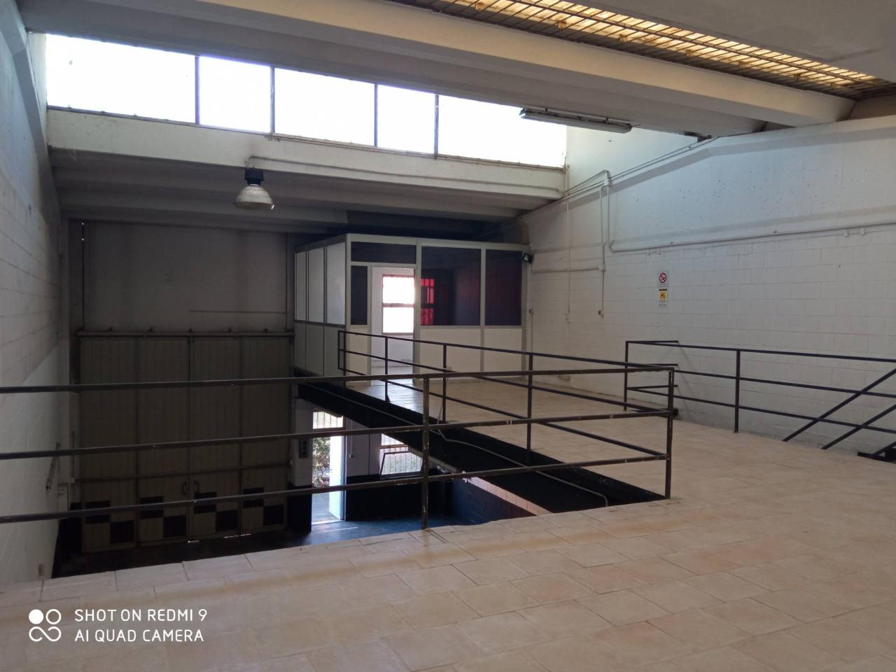 Capannone in affitto a Vignate