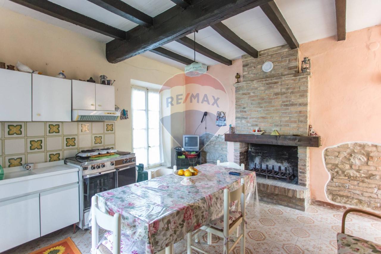 Rustico in vendita a Vernasca