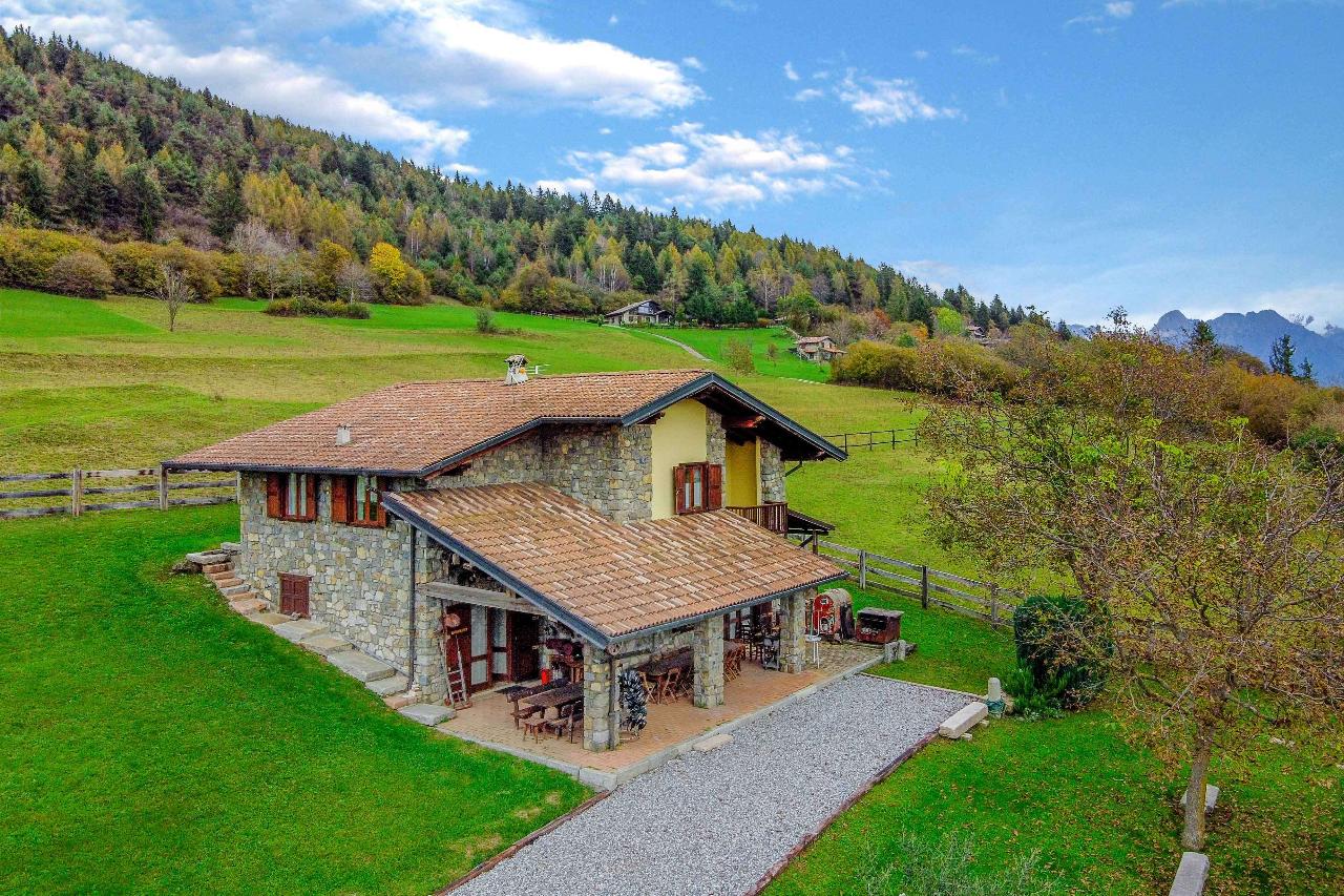 Casa indipendente in vendita a Ossimo