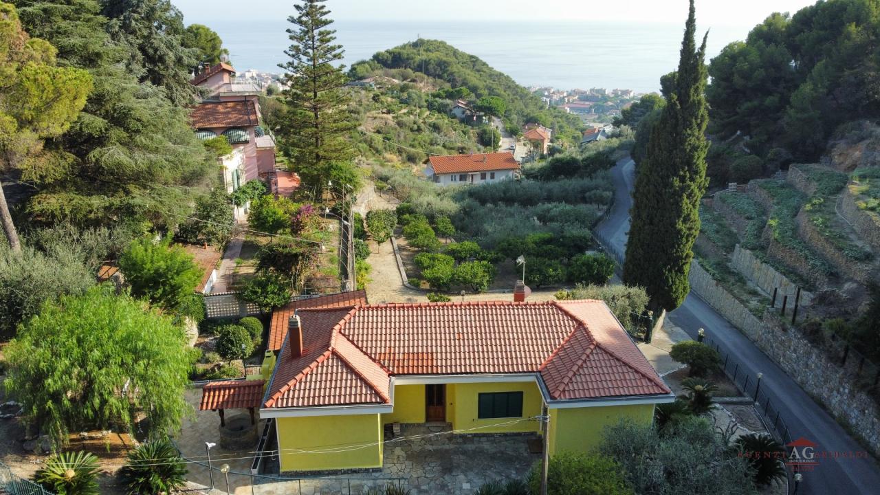 Villa in vendita a Vallecrosia