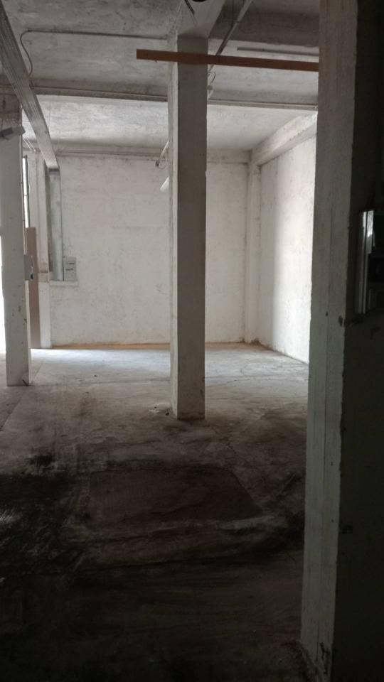 Magazzino in vendita a Fabriano