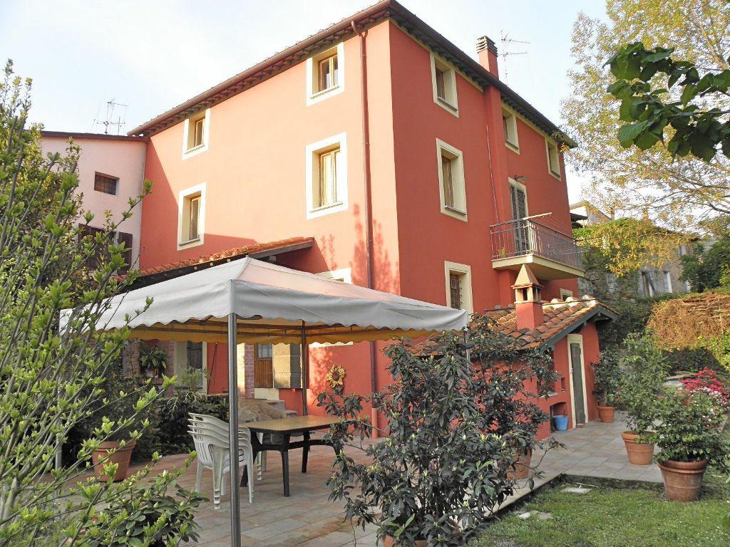 Rustico in vendita a Camaiore