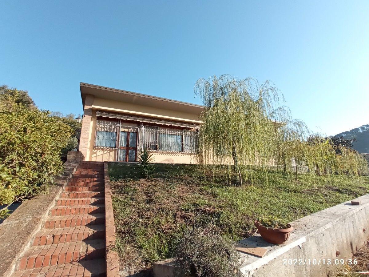 Villa in vendita a Massarosa