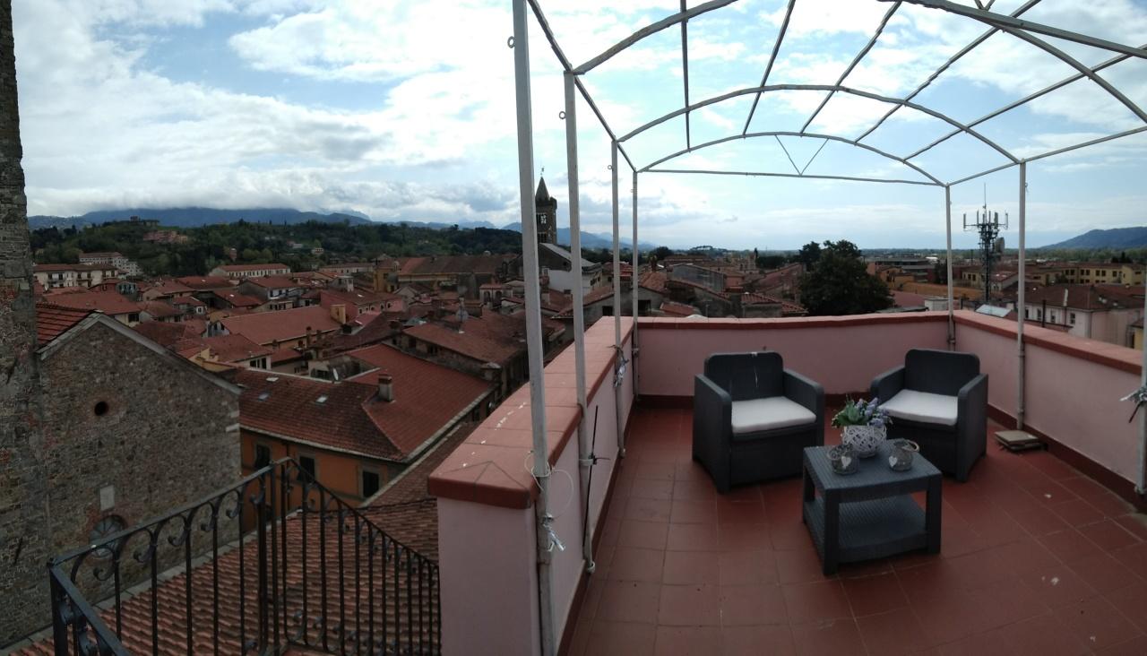 Appartamento in vendita a Sarzana