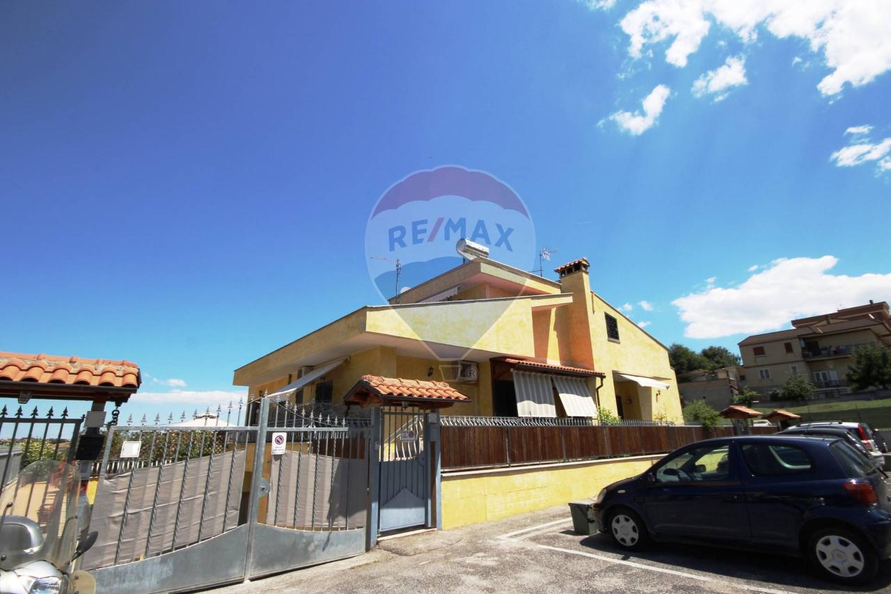 Villa a schiera in vendita a Roma