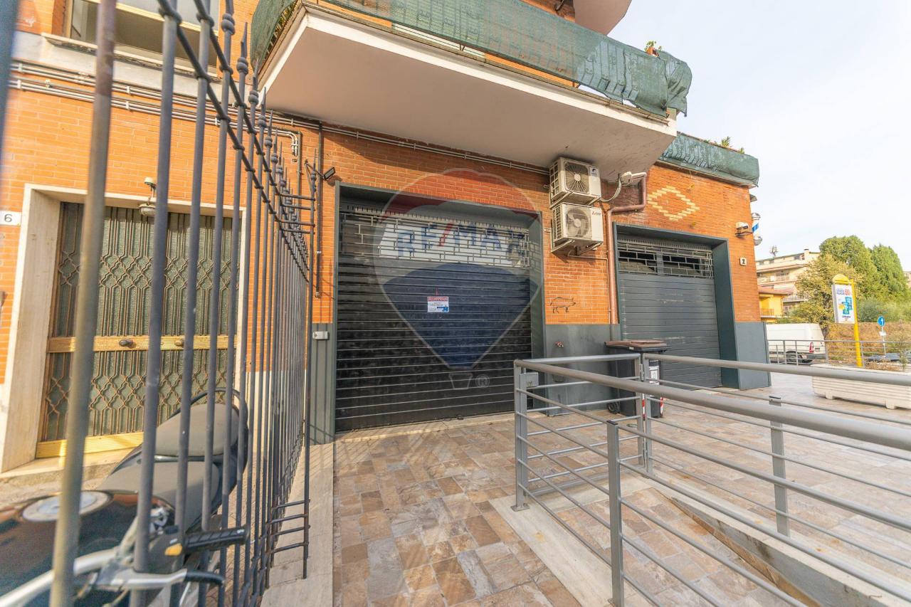 Negozio in affitto a Roma