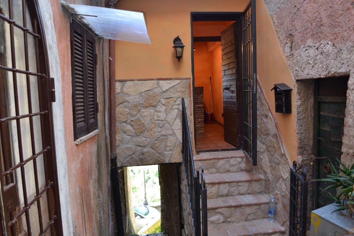 Appartamento in vendita a San Polo Dei Cavalieri