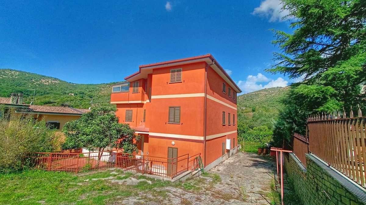 Appartamento in vendita a San Polo Dei Cavalieri