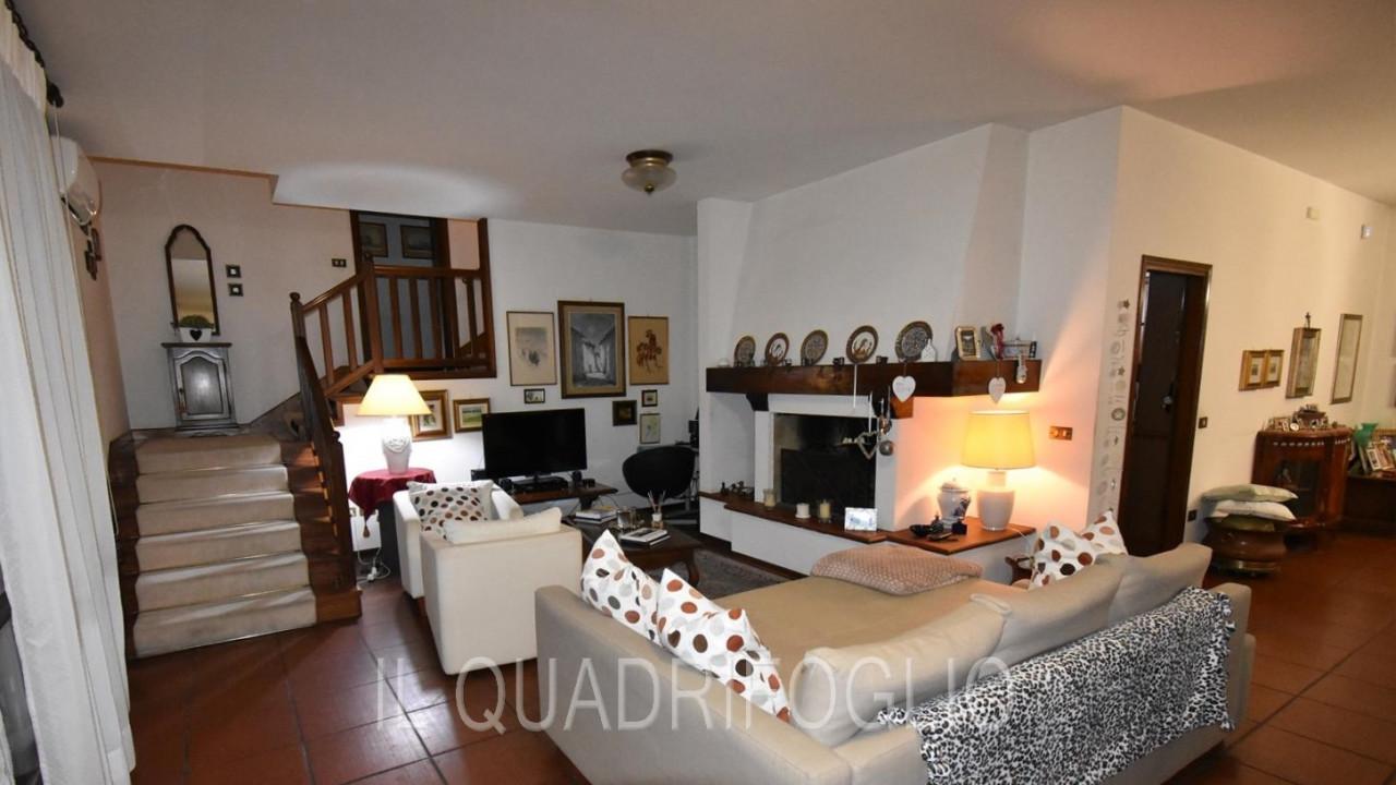 Villa in vendita a Cesena