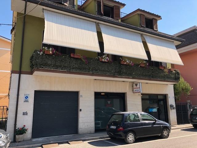 Locale commerciale in vendita a San Benedetto Del Tronto