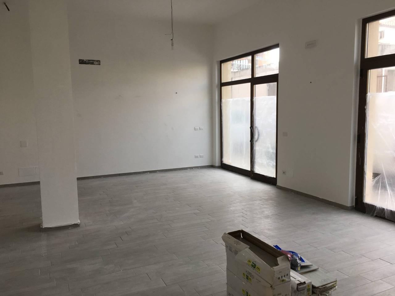 Locale commerciale in vendita a San Benedetto Del Tronto