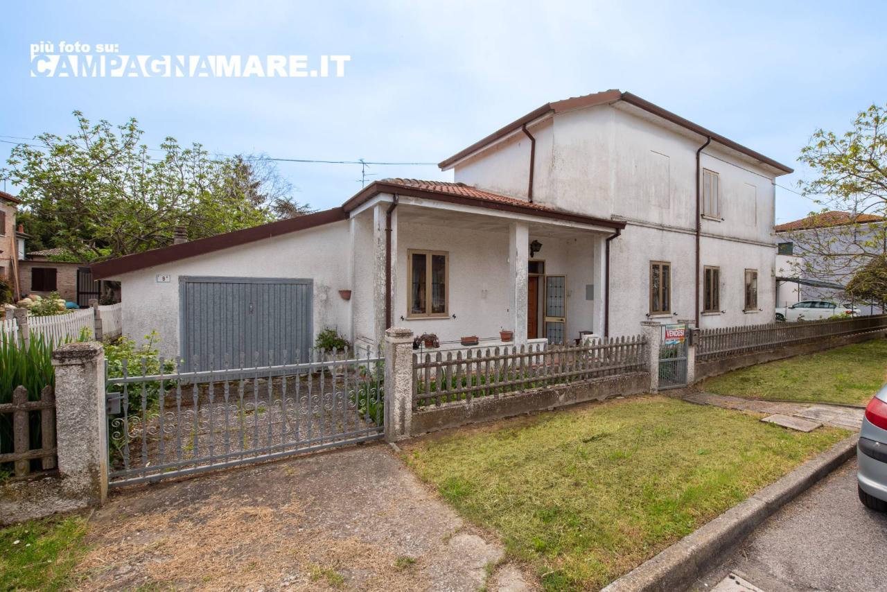 Casa indipendente in vendita a Jolanda Di Savoia