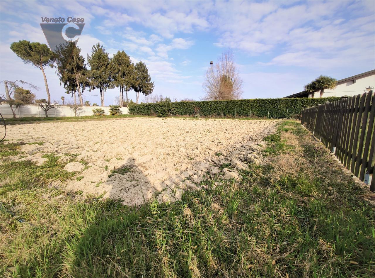 Terreno edificabile residenziale in vendita a Saonara