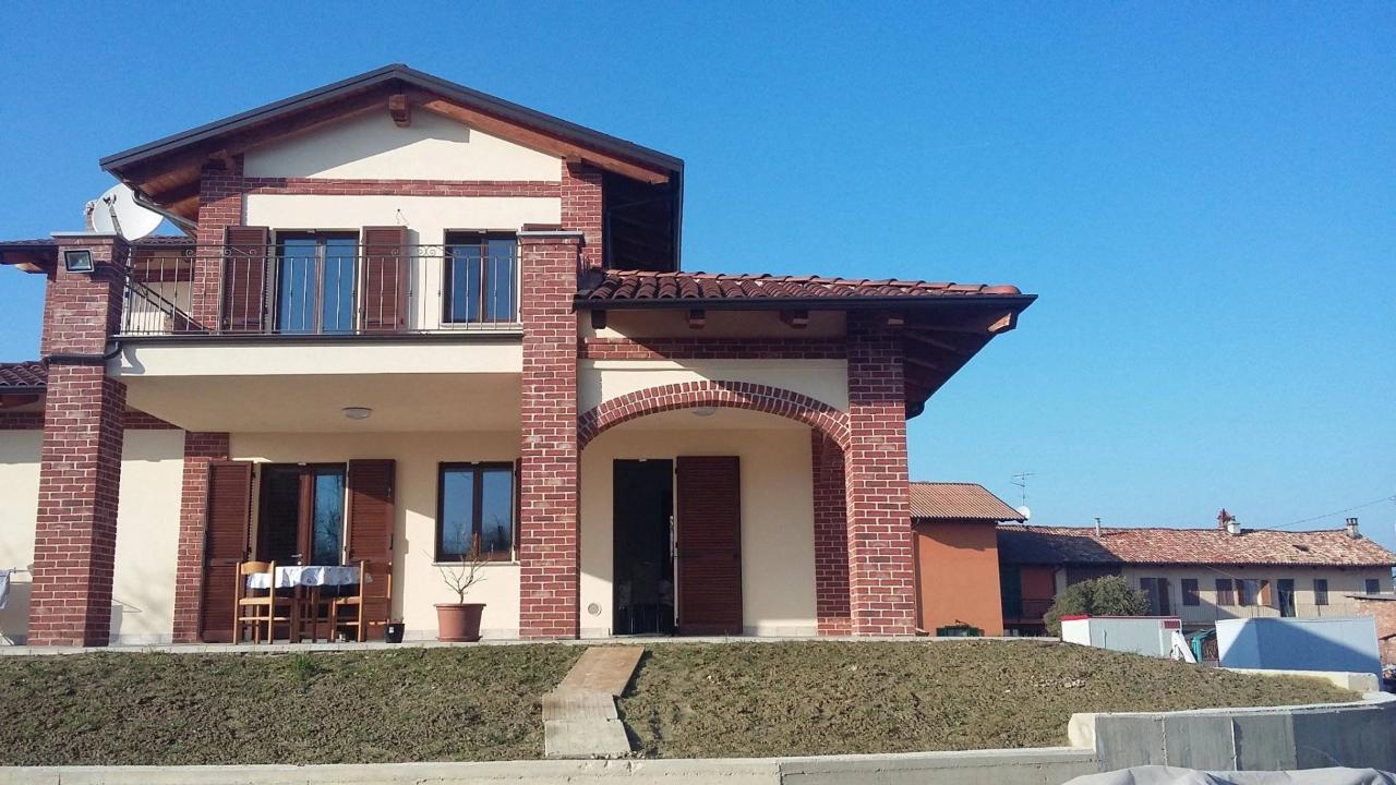 Villa in vendita a Guarene