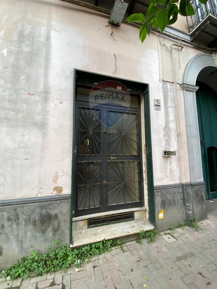 Negozio in affitto a Afragola