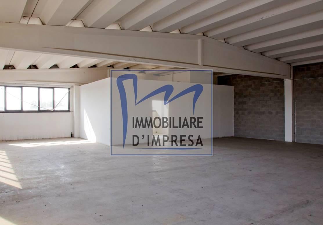 Capannone in affitto a Noceto