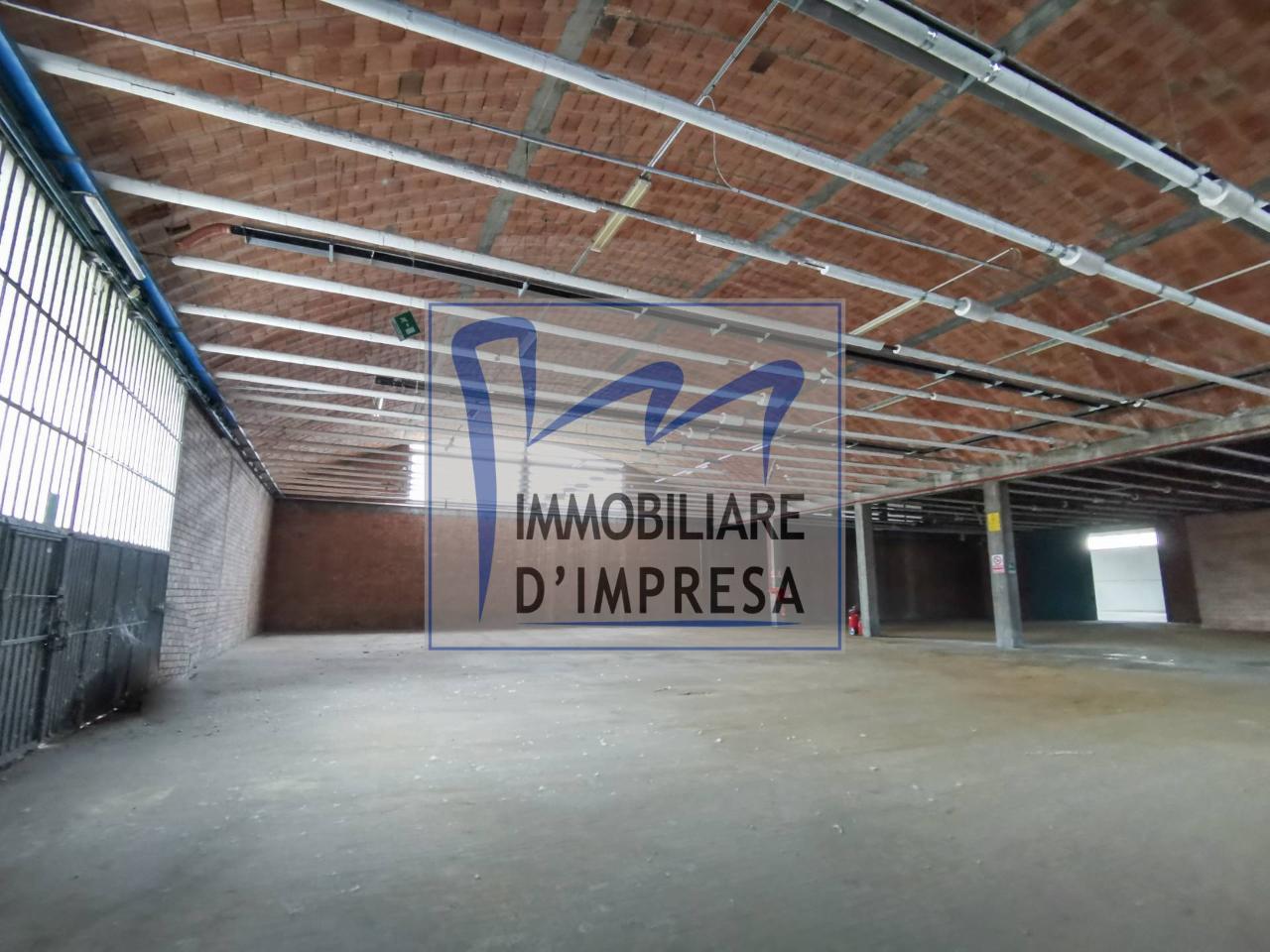 Capannone in vendita a Parma
