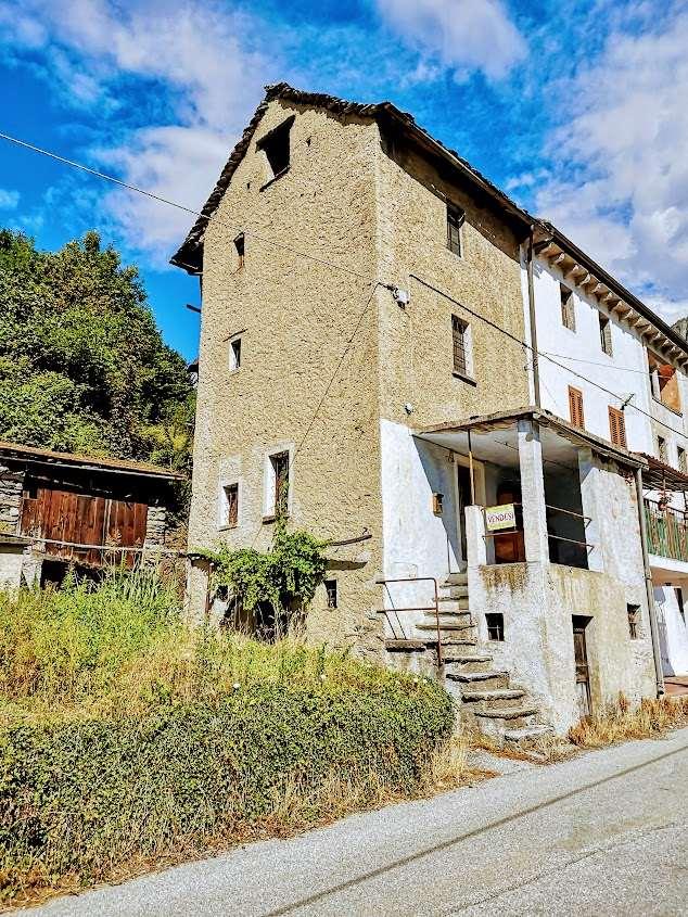 Porzione di casa in vendita a Domodossola