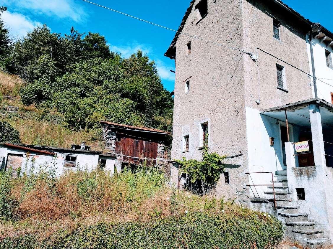 Porzione di casa in vendita a Domodossola