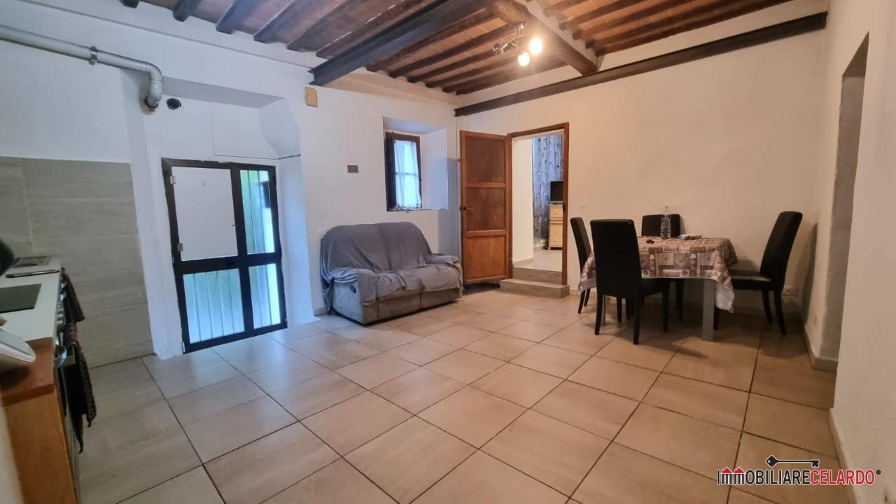 Appartamento in vendita a Colle Di Val D'Elsa