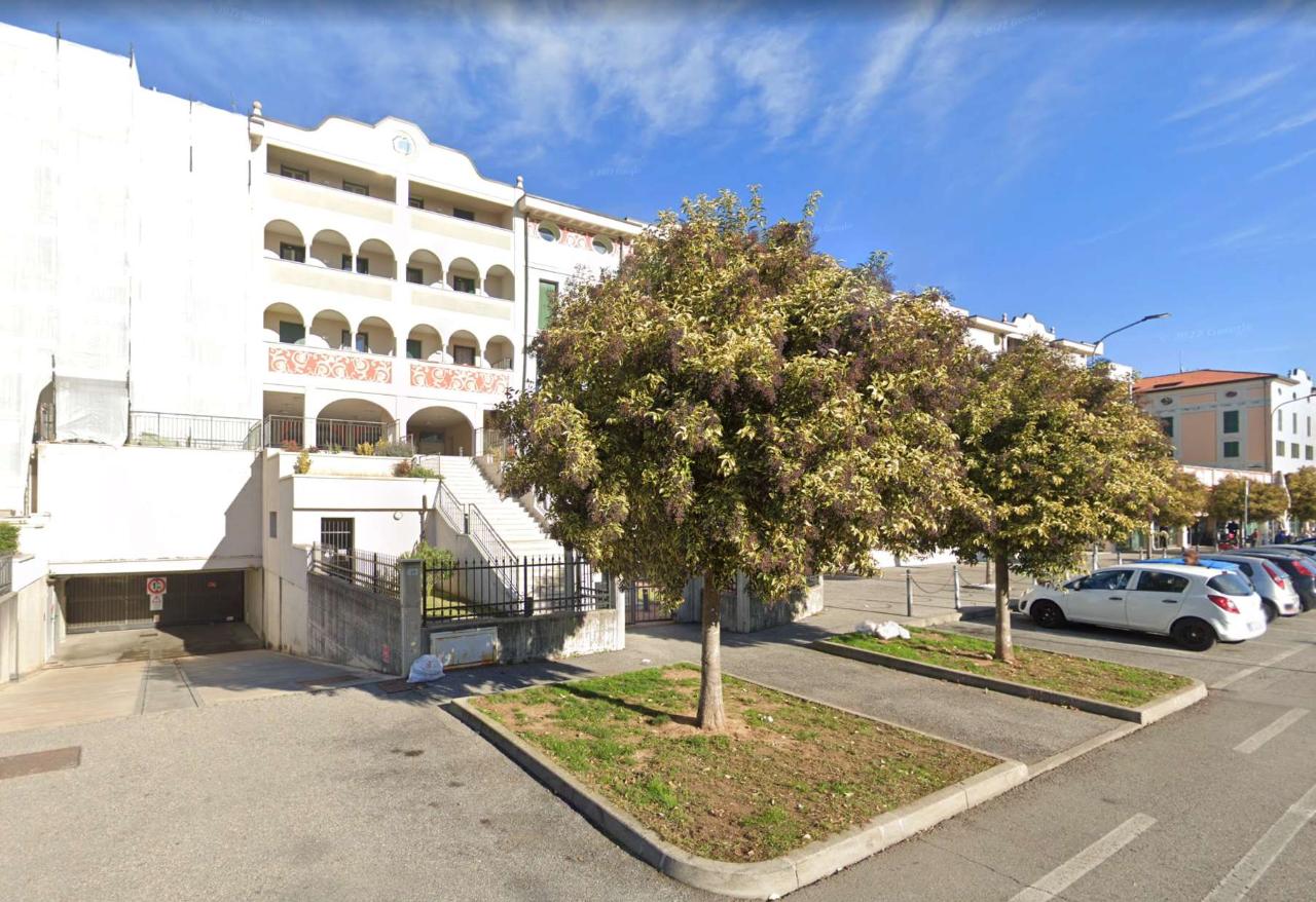 Immobile residenziale in vendita a Brembate Di Sopra