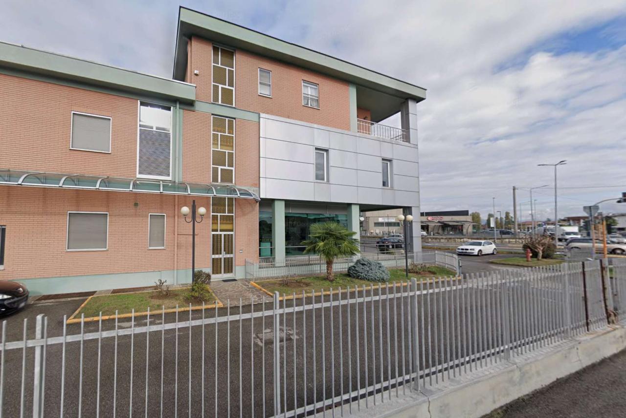 Appartamento in vendita a Bonate Sotto