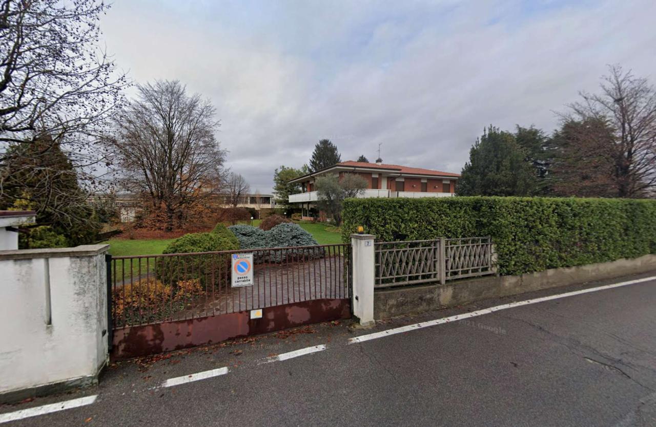 Villa unifamiliare in vendita a Pontirolo Nuovo