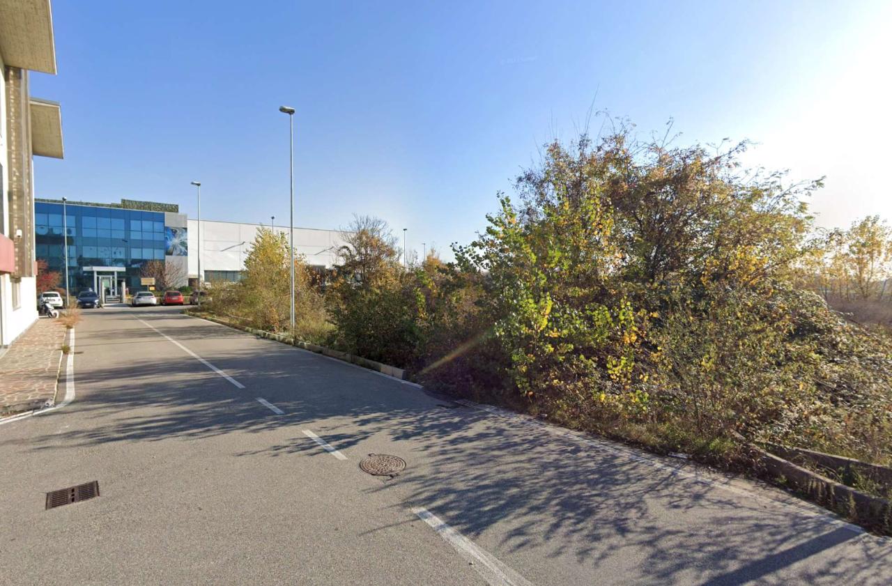 Terreno edificabile in vendita a Bonate Sopra