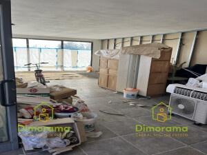 Negozio in vendita a Massa