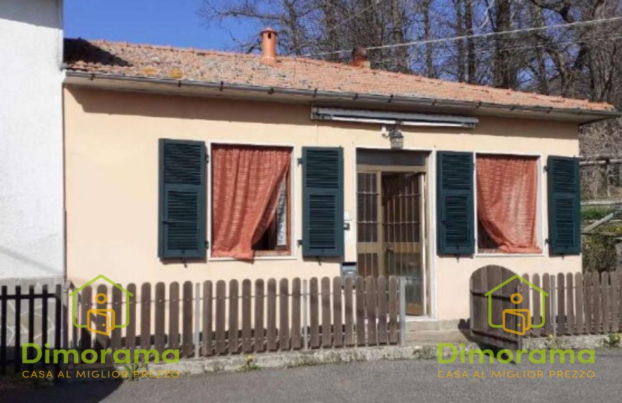 Appartamento in vendita a Zeri