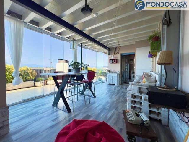 Attico in vendita a Desenzano Del Garda